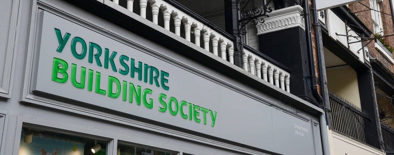 Caso de Estudio: Transformación Digital de Yorkshire Building Society ...